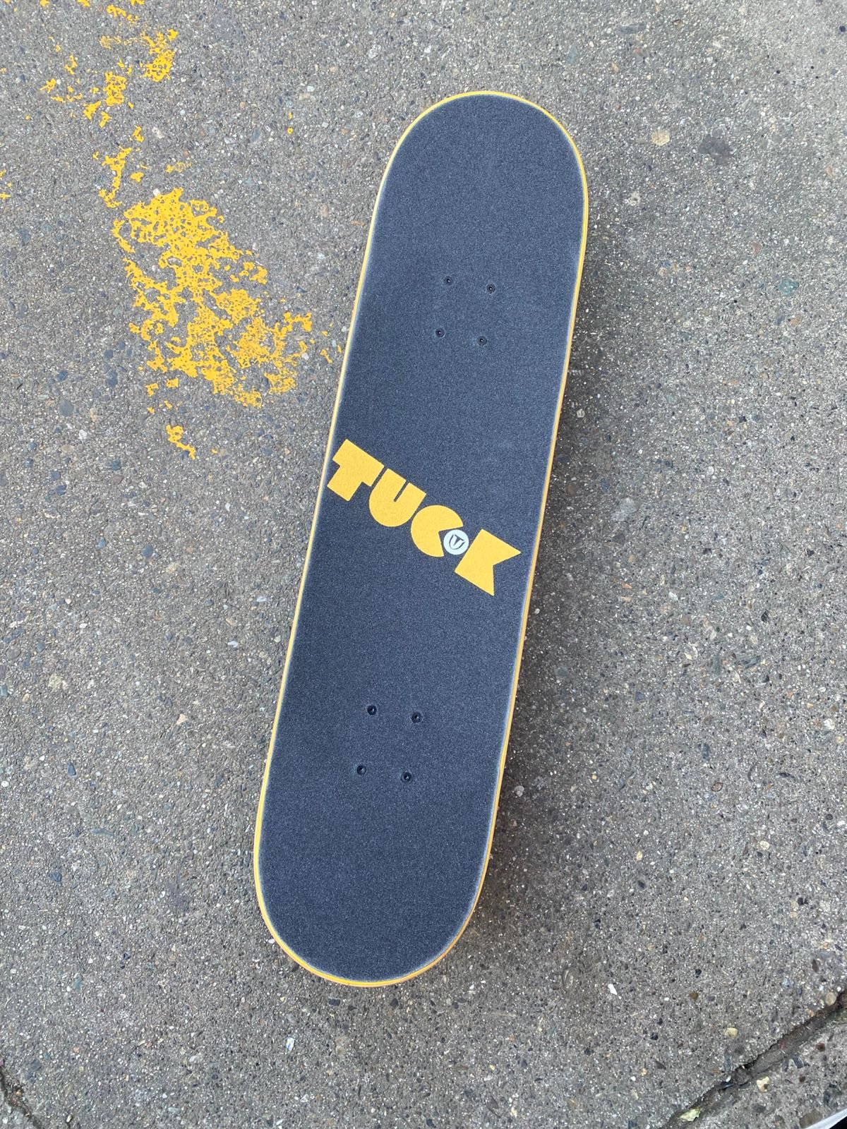 Skate Completa Tuck - Calaca 8.0 - ActivoSkateShop