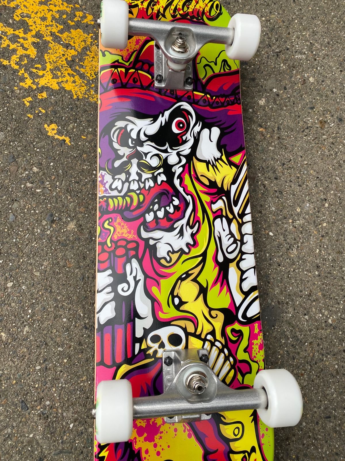 Skate Completa Tuck - Calaca 8.0 - ActivoSkateShop