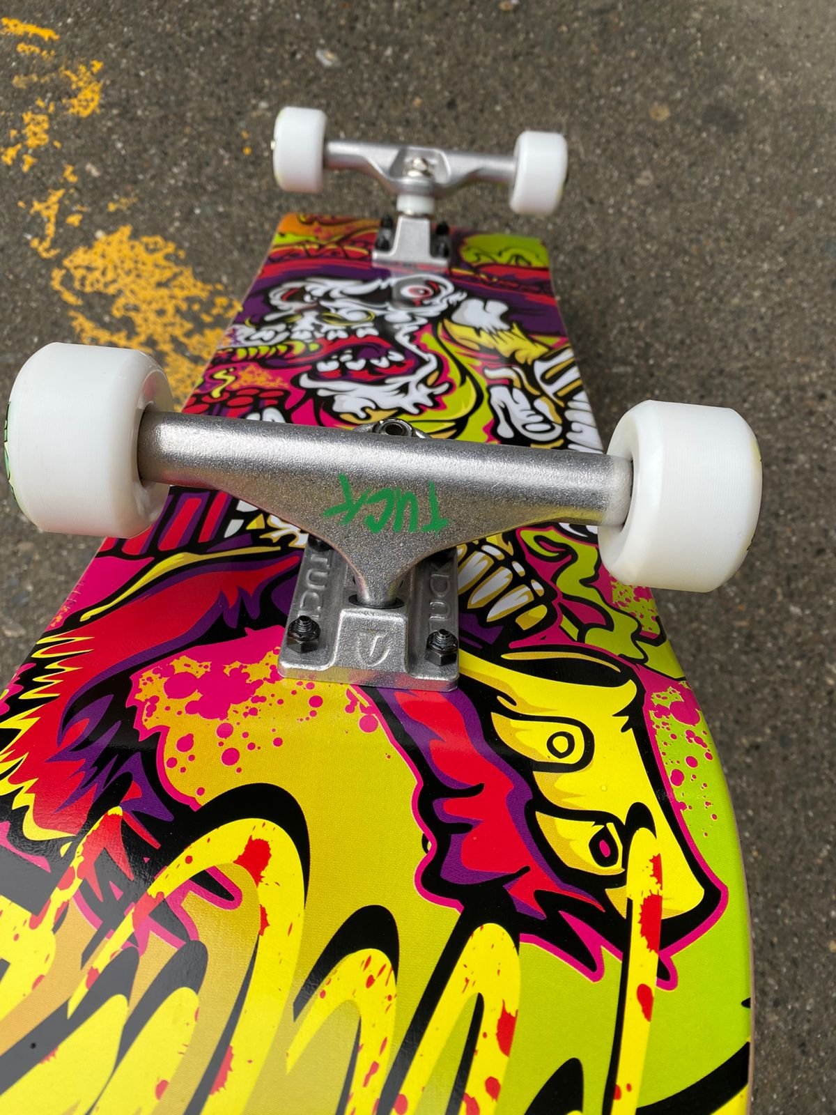 Skate Completa Tuck - Calaca 8.0 - ActivoSkateShop